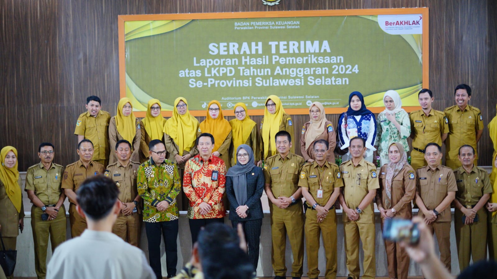 Pemkab Bone Kembali Raih Opini WTP Ke-10 Kali Berturut-turut dari BPK RI - Pilar media